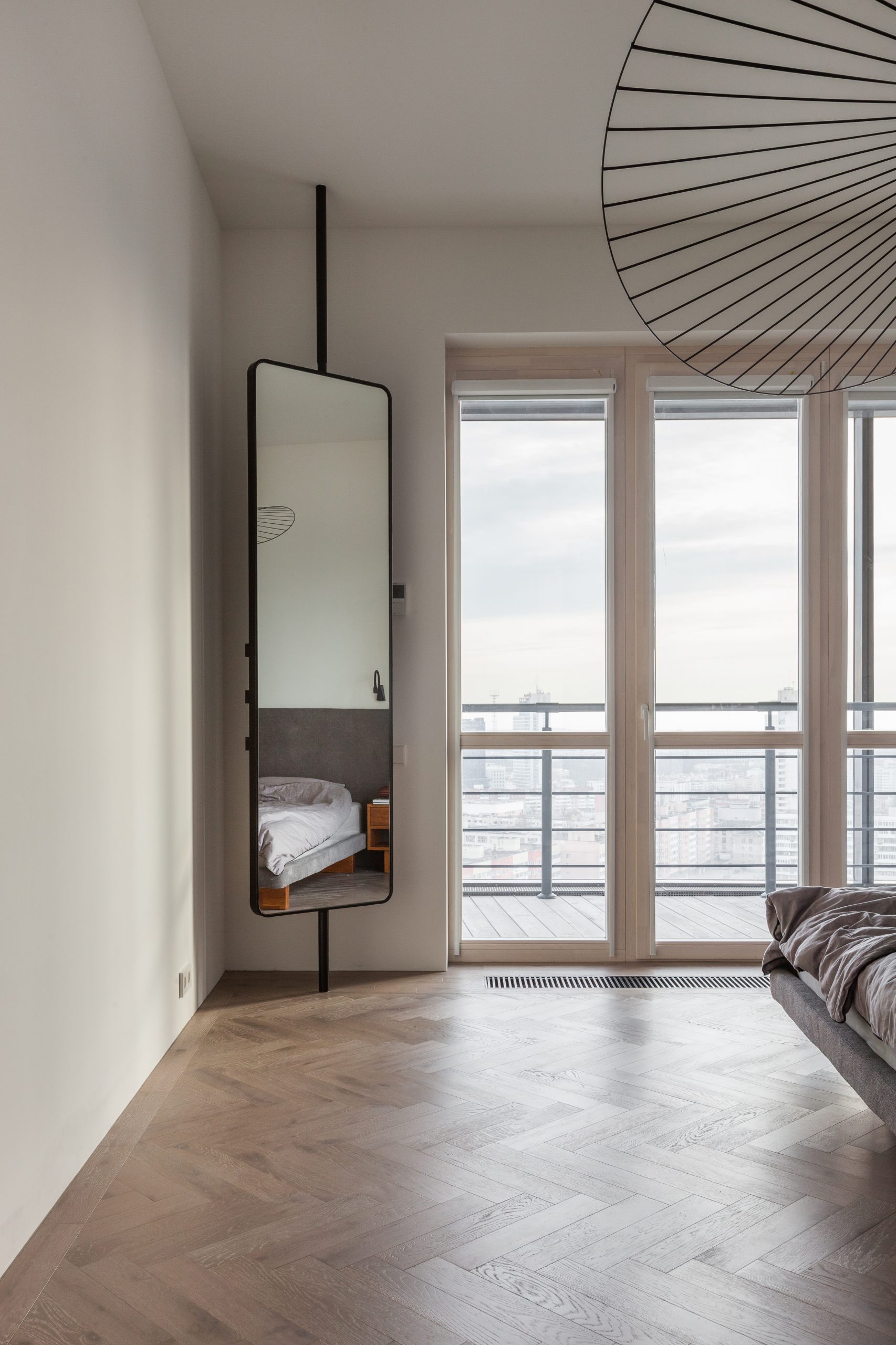 PRS Apartment. Monochrome interior “with stairs to heaven” - coswick.com